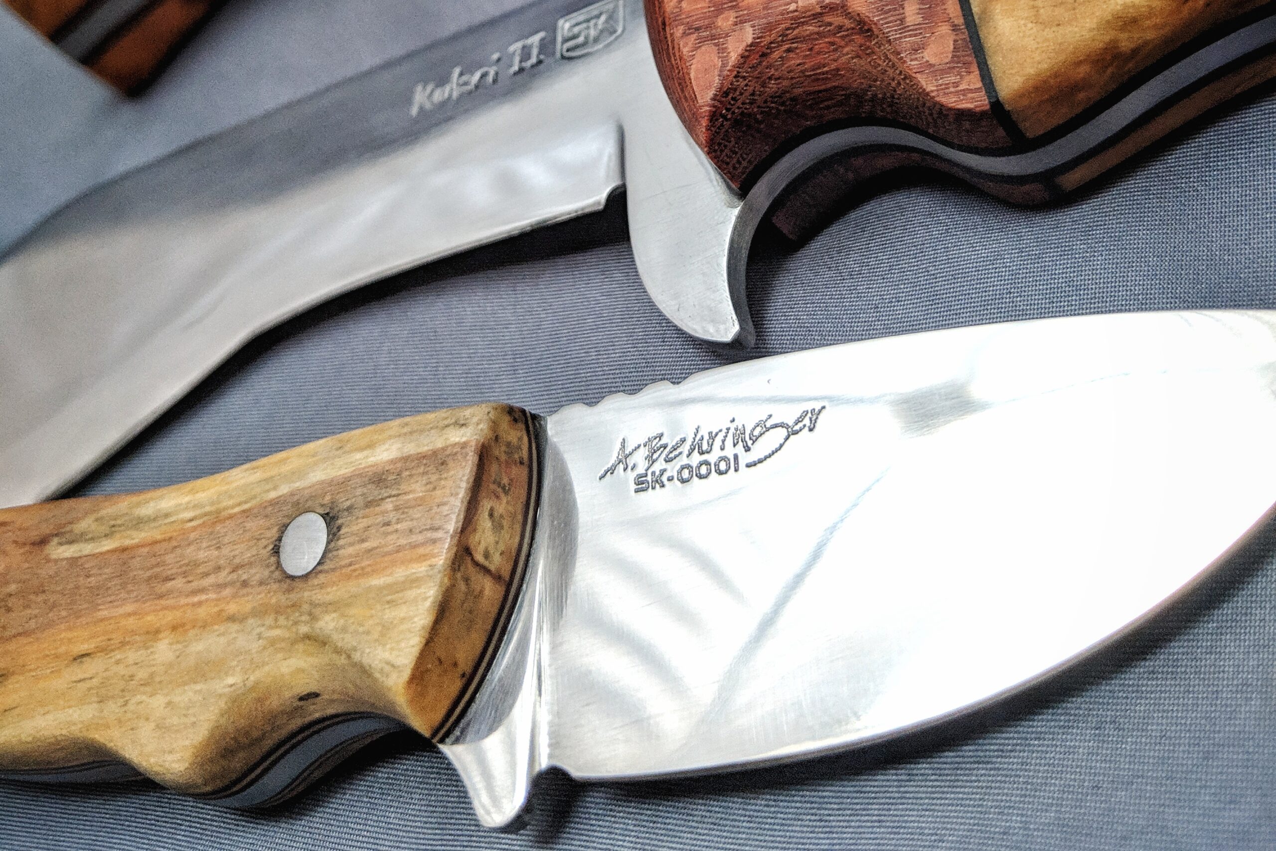 Markings, markings everywhere – Simply Knives